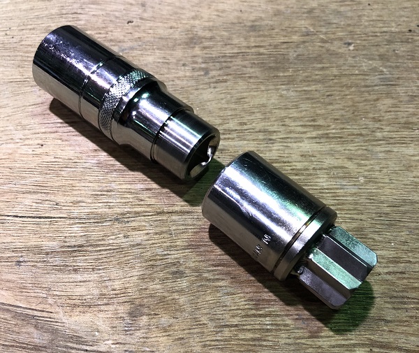 Keel lifting winch adapter socket - Safire Associates