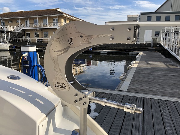 The deep drop sword a stainless steel deep sea fishing rod - Safire ...