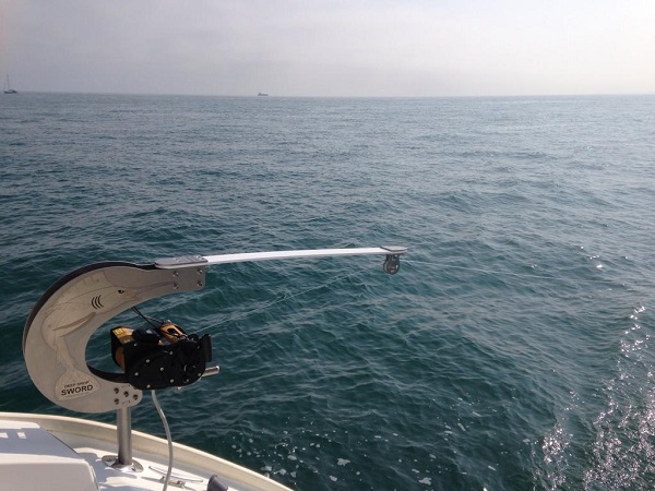 The deep drop sword a stainless steel deep sea fishing rod - Safire ...