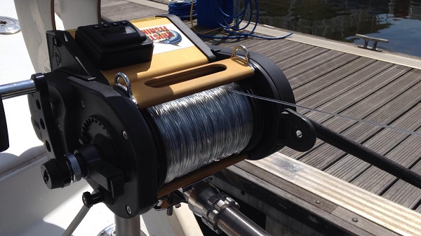 The deep drop sword a stainless steel deep sea fishing rod - Safire ...